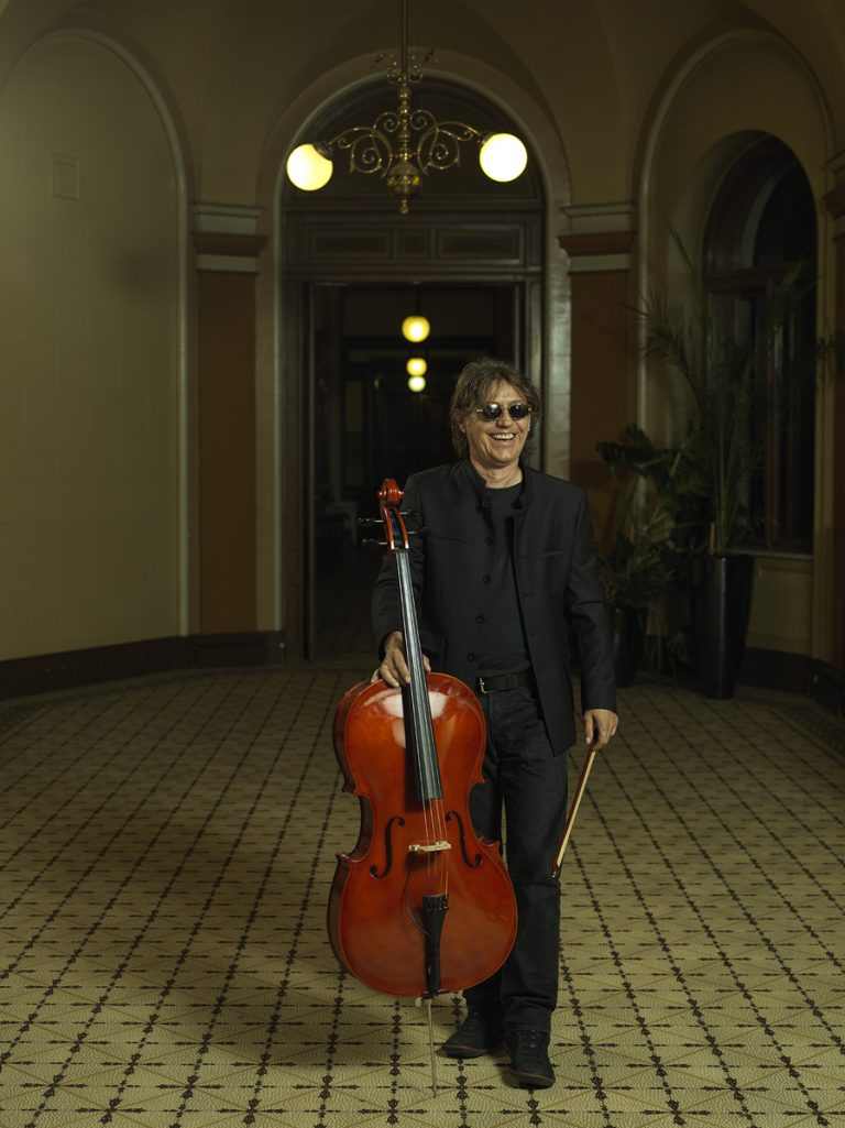 Skupina Anbot - anbot.si